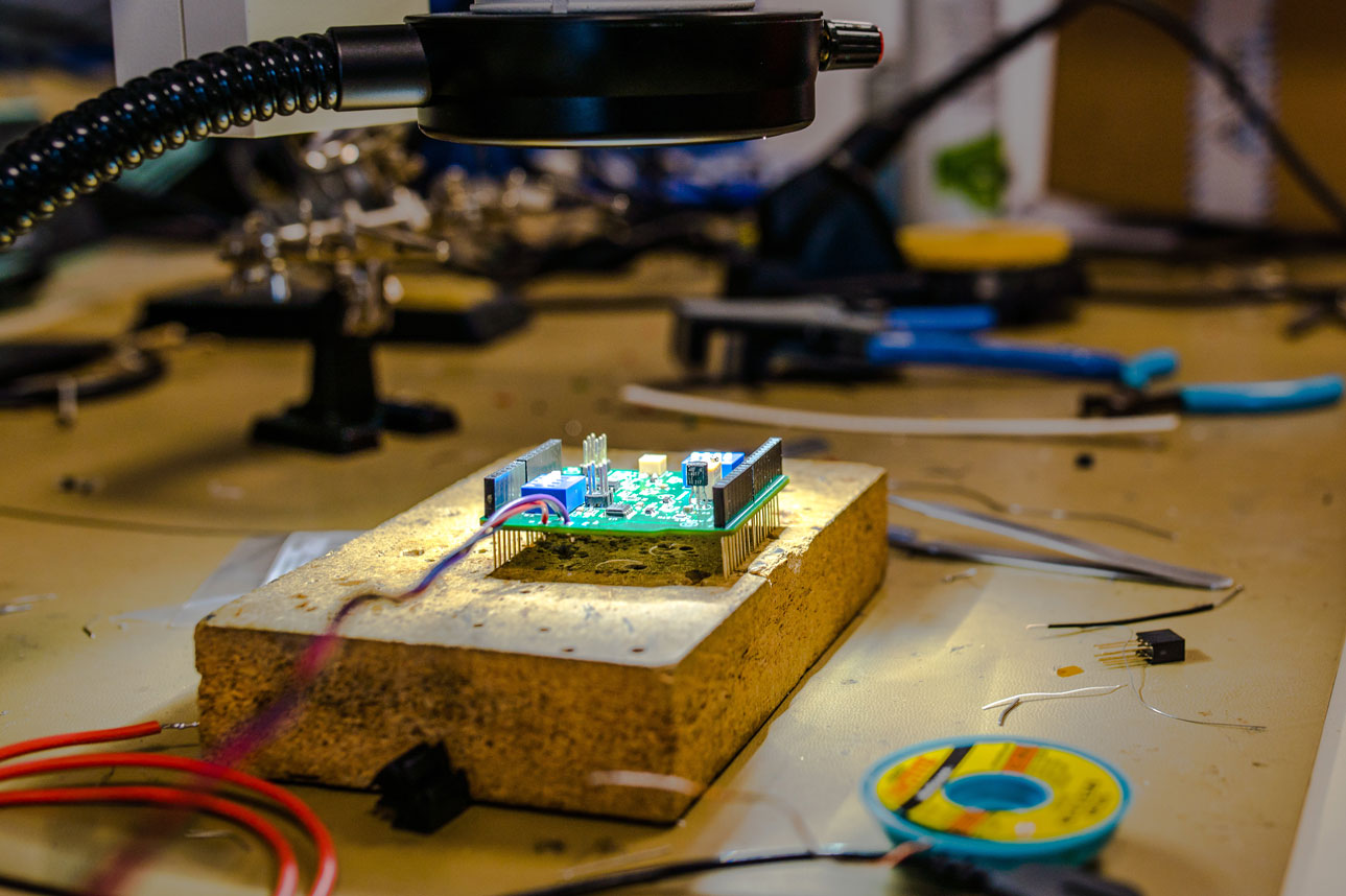 Biological effects of electromagnetic fields on cell models - IMS Bordeaux