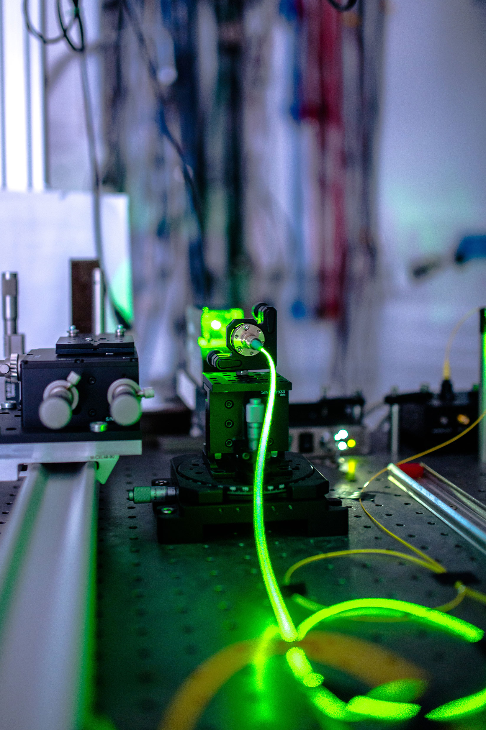 Micro/nano-assembled electronic and photonic devices - IMS Bordeaux